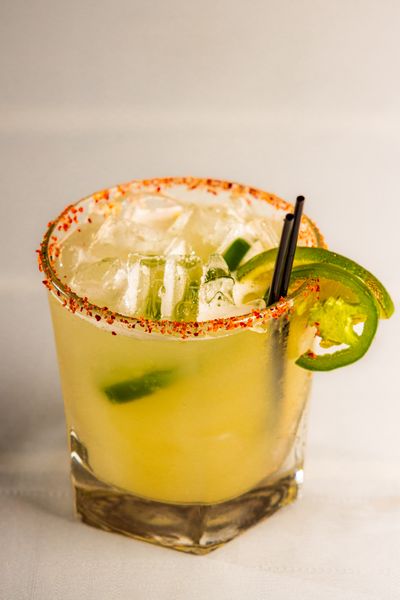 Molly Butler Lodge - Historic Arizona Mountain Resort